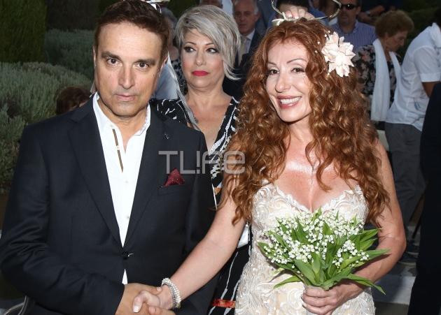 Έφη Κοντού - Ανδρέας Γιατράκος: Λαμπερός γάμος στο island! [pics]