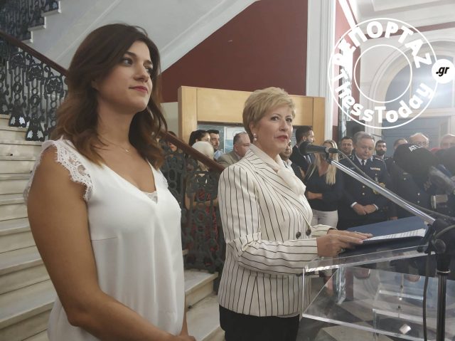 Παρέλαβε το Υπουργείο Μακεδονίας Θράκης η Κατερίνα Νοτοπούλου
