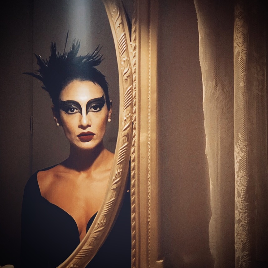 Ευγενία Σαμαρά: Η όμορφη ηθοποιός μας δείχνει το κρυφό της ταλέντο!