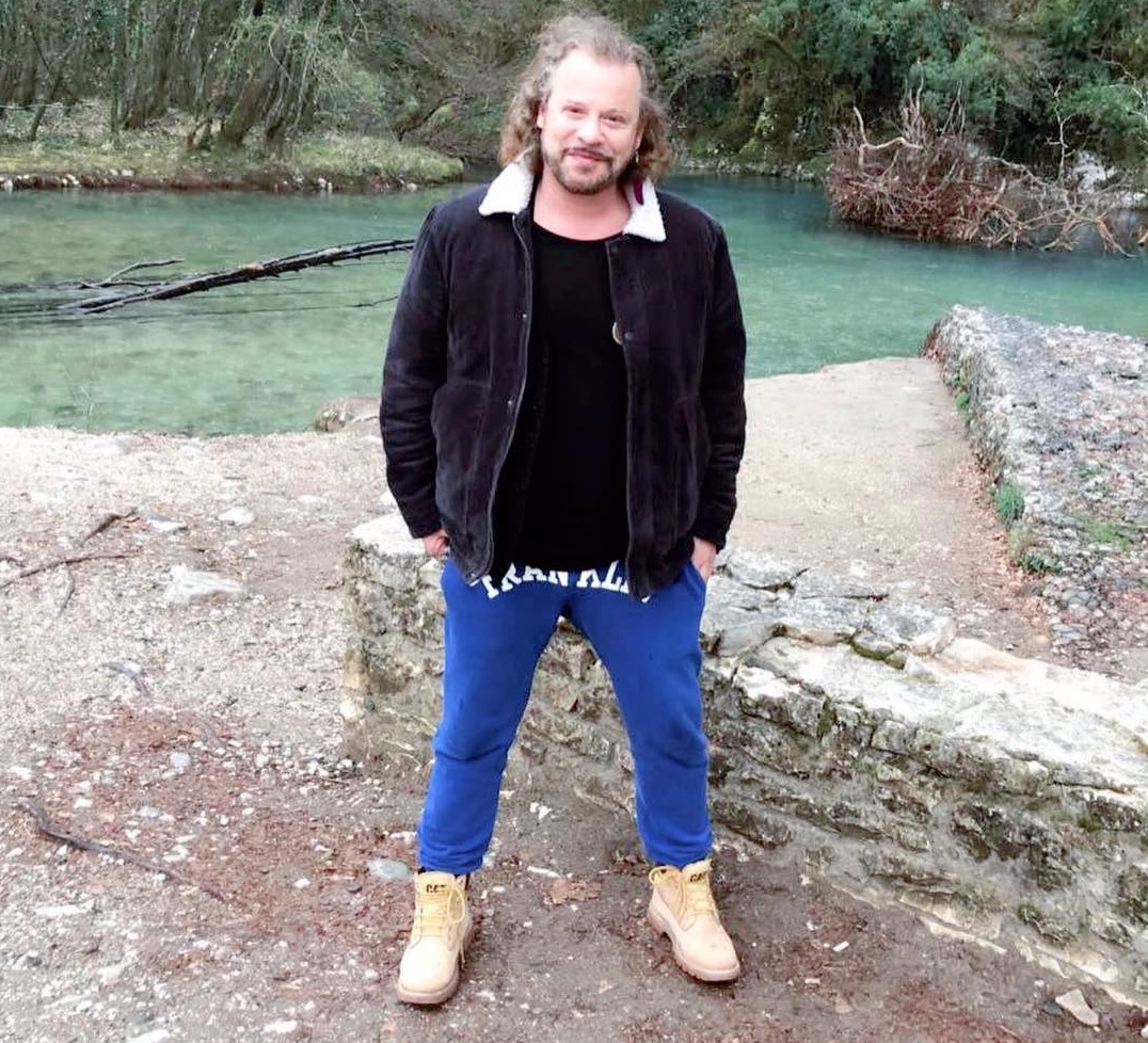 Αγνώριστος ο Χρήστος Δάντης σε φωτογραφία πριν από 26 χρόνια!