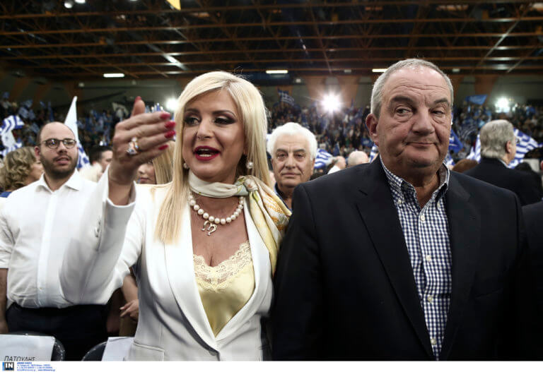 Κώστας Καραμανλής: Η φωτογραφία με το... βλέμμα της χρονιάς που έγινε ...