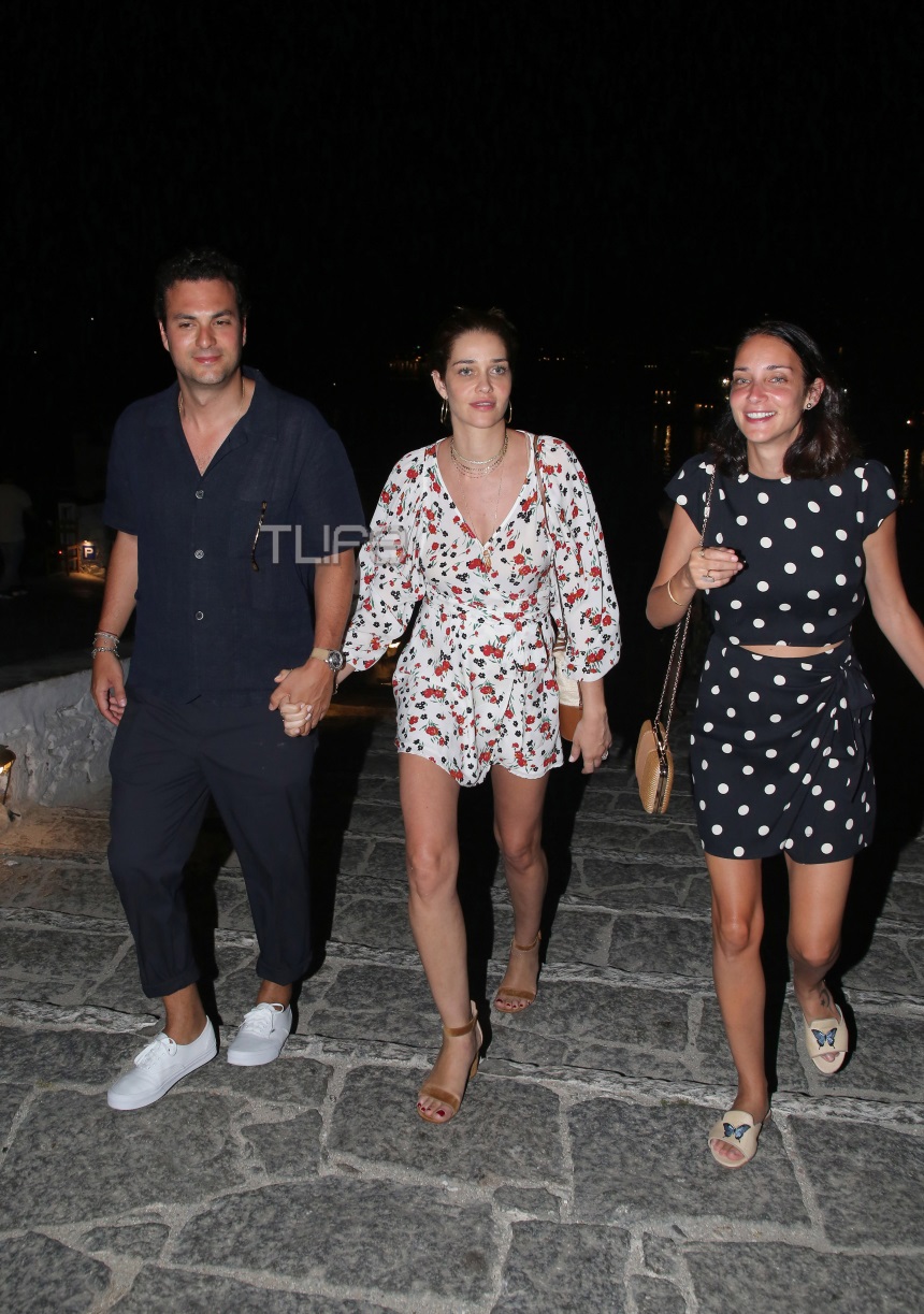 Ana Beatriz Barros: Οι ρομαντικές βόλτες με τον σύζυγό της στην Μύκονο!