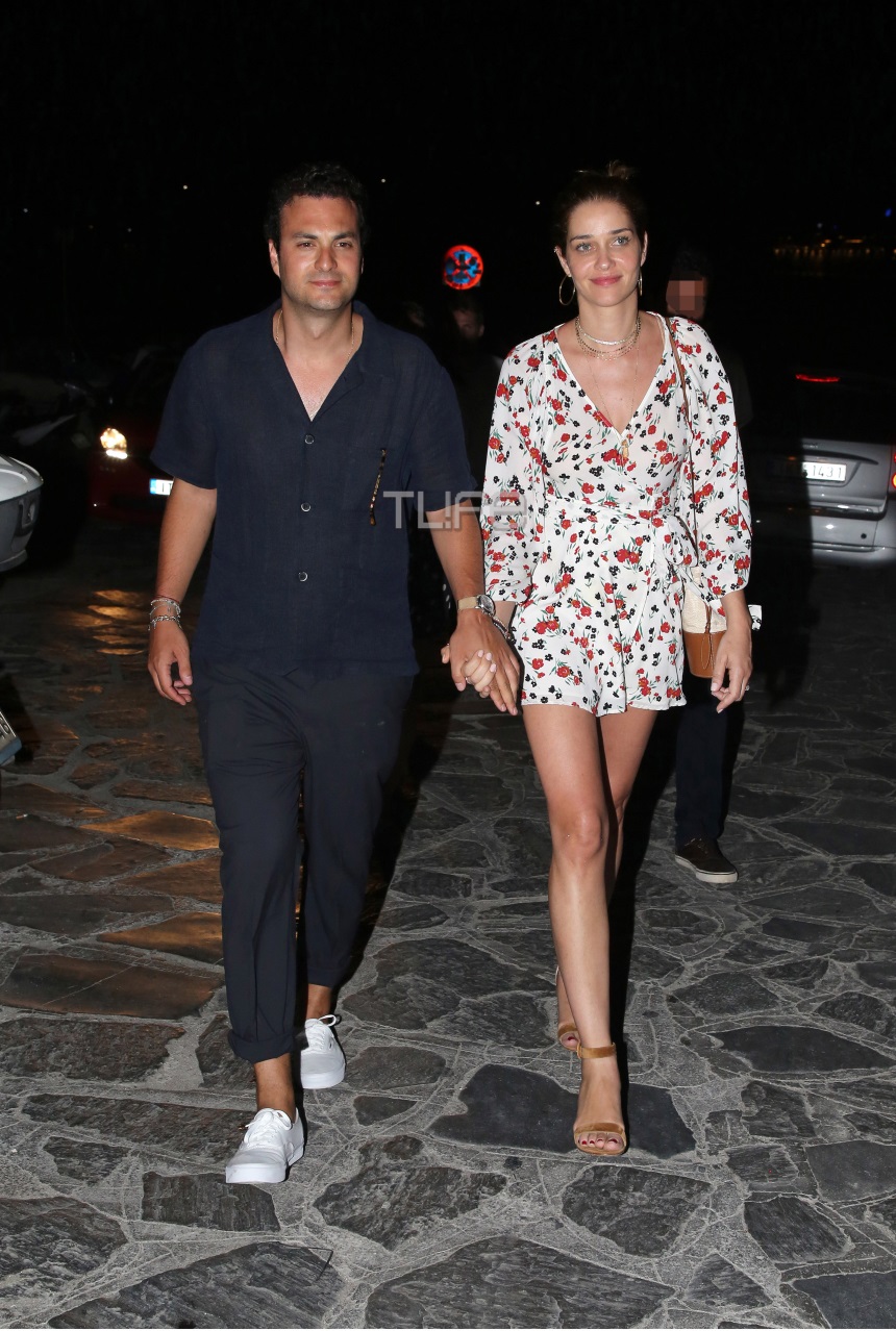 Ana Beatriz Barros: Οι ρομαντικές βόλτες με τον σύζυγό της στην Μύκονο!