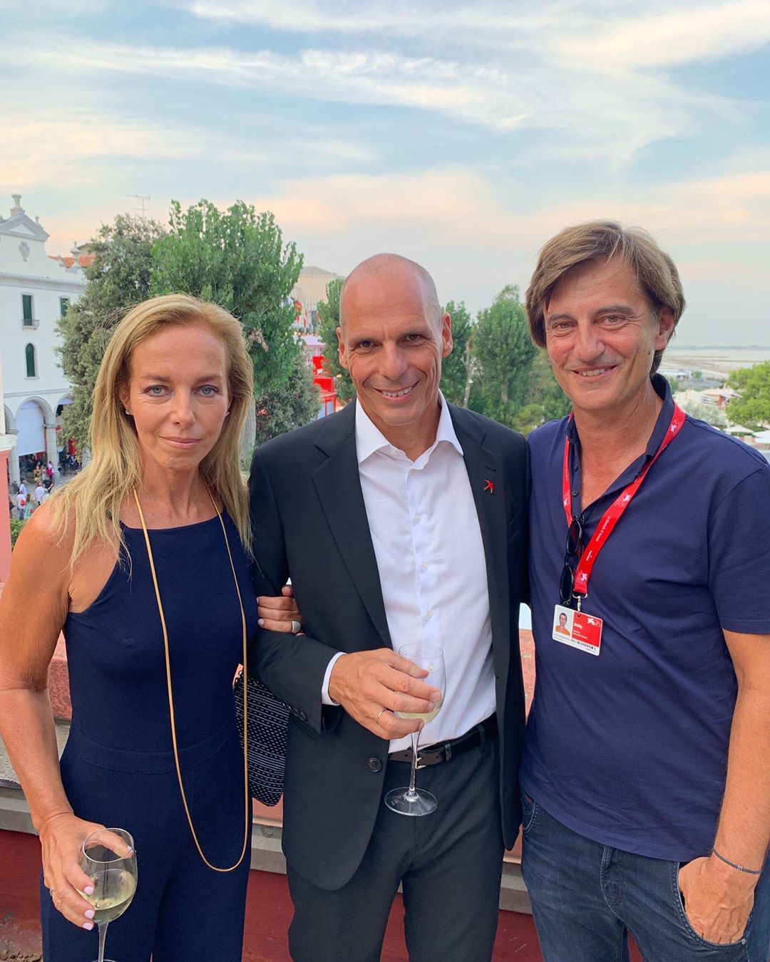 Δανάη Στράτου: Εντυπωσιακή εμφάνιση στο Φεστιβάλ της Βενετίας στο ...