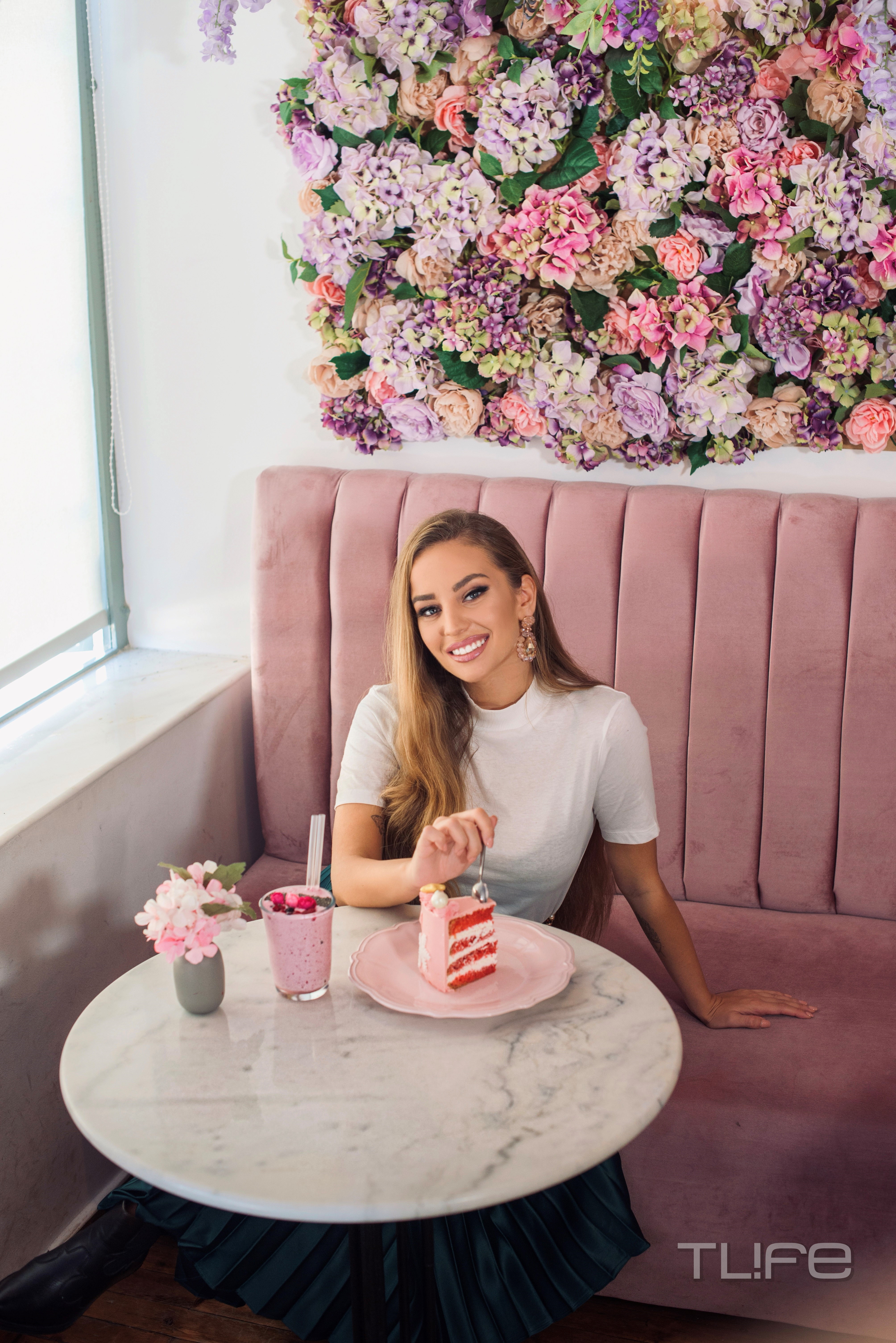 Η Ανδρομάχη στο TLife: Η επιτυχία της, οι μεγάλες συνεργασίες και όσα ...