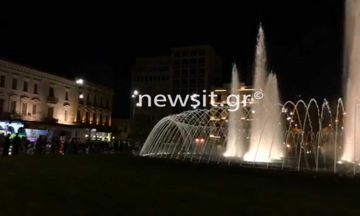 «Κόσμημα»! Άνοιξε η νέα πλατεία Ομονοίας με το εντυπωσιακό σιντριβάνι
