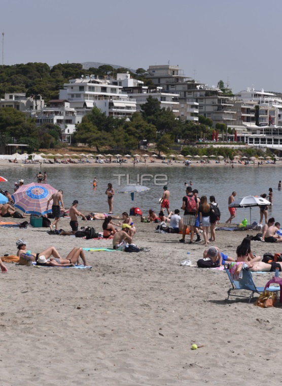 "Βούλιαξαν" οι παραλίες το Σαββατοκύριακο! Φωτορεπορτάζ