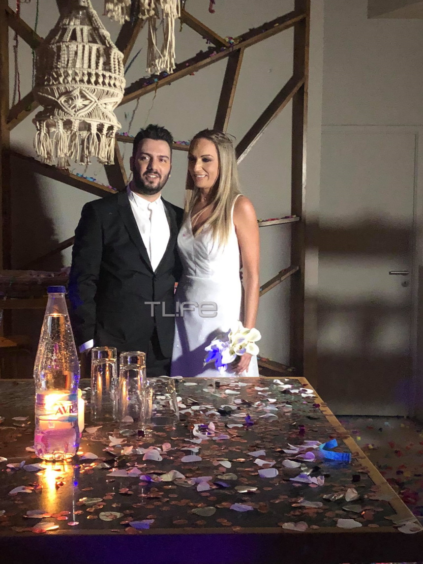 Γιώργος Τσαλίκης: Πάντρεψε στο Δημαρχείο Περιστερίου την στιχουργό ...