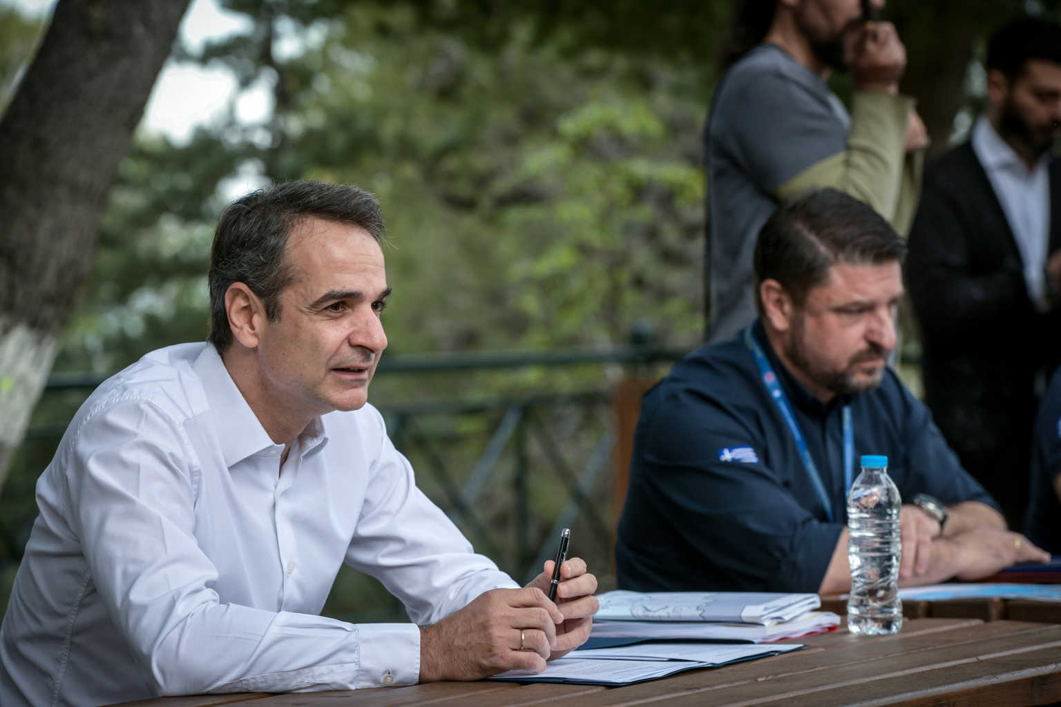 Συναγερμός μετά την αύξηση των κρουσμάτων - Αποφάσεις από Μητσοτάκη για ...