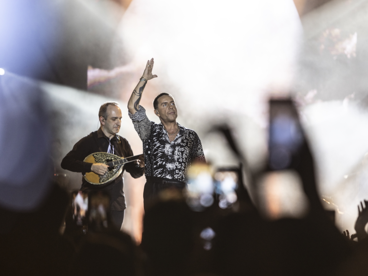 Γιώργος Μαζωνάκης: Η συναυλία στη Θεσσαλονίκη και η περιοδεία γεμάτη ...