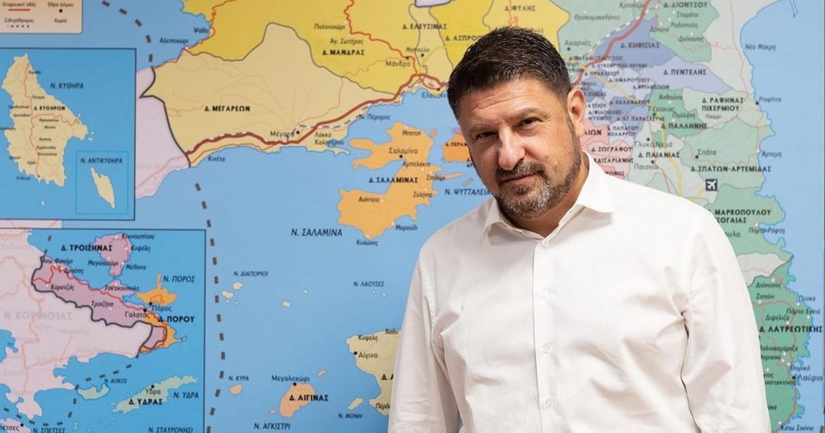 Νίκος Χαρδαλιάς: «Έχω κολυμπήσει γυμνός σε παραλία του Μαραθώνα»