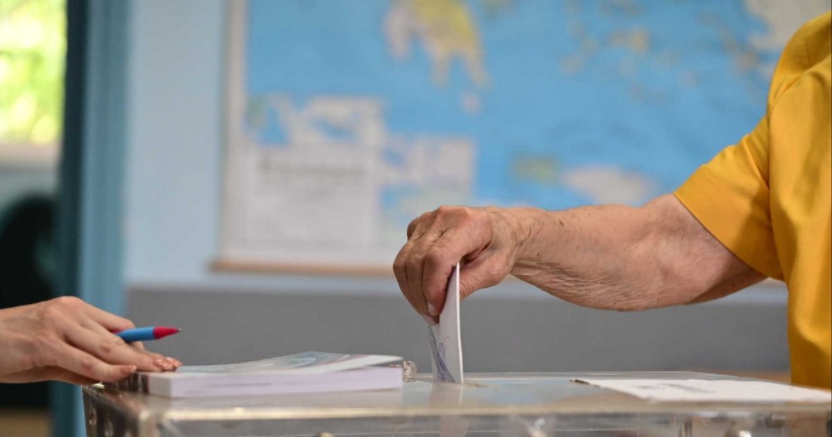 Αυτοδιοικητικές Εκλογές 2023: Άνοιξαν οι κάλπες - Πού ψηφίζω και πόσους ...