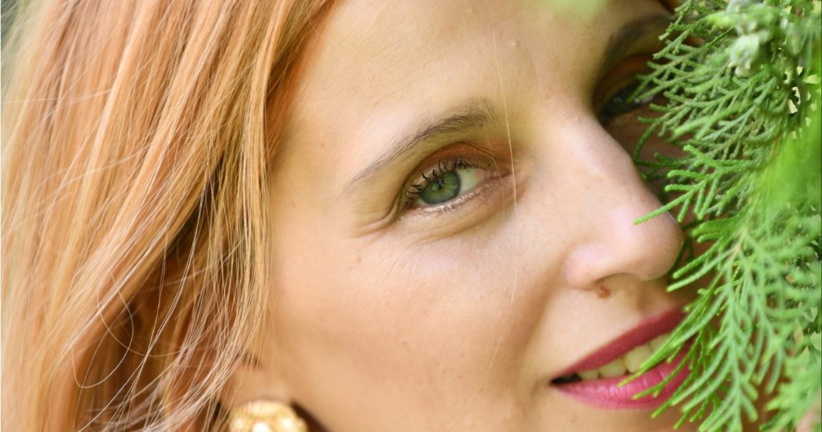 Κρυσταλλία Κεφαλούδη: Η ηθοποιός από τους «Πανθέους» συστήνεται στο ...