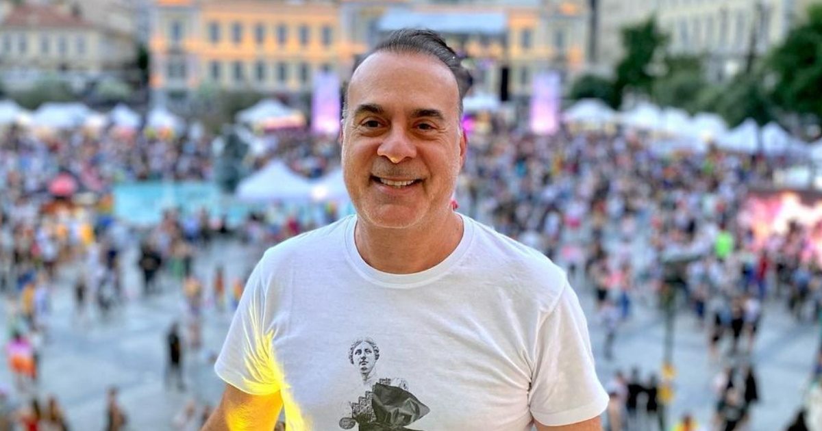 Φώτης Σεργουλόπουλος: Το παρασκήνιο του coming out του στη συνέντευξη ...