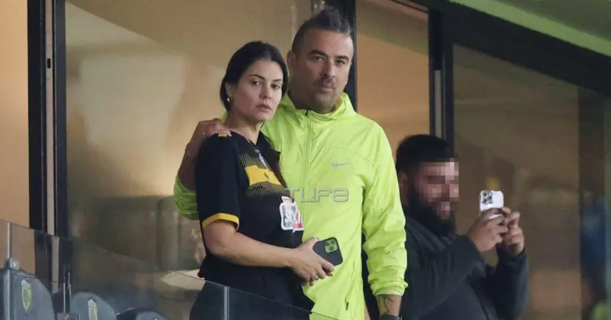 Γιάννης Αϊβάζης - Μαρία Κορινθίου: Με την 15χρονη κόρη τους στον αγώνα ...