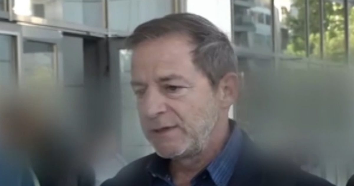 Δημήτρης Λιγνάδης: «Δεν είμαι βιαστής» - Η συγκίνηση μπροστά στις ...