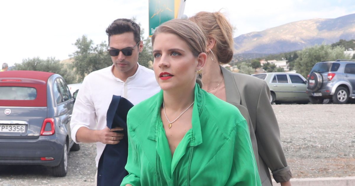Αποκλειστικό! Δανάη Μιχαλάκη: Πήρε κρυφά εξιτήριο από το μαιευτήριο με ...