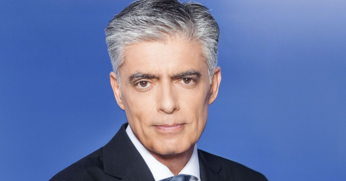Νίκος Ευαγγελάτος: Στην πρώτη θέση της τηλεθέασης με το Live News