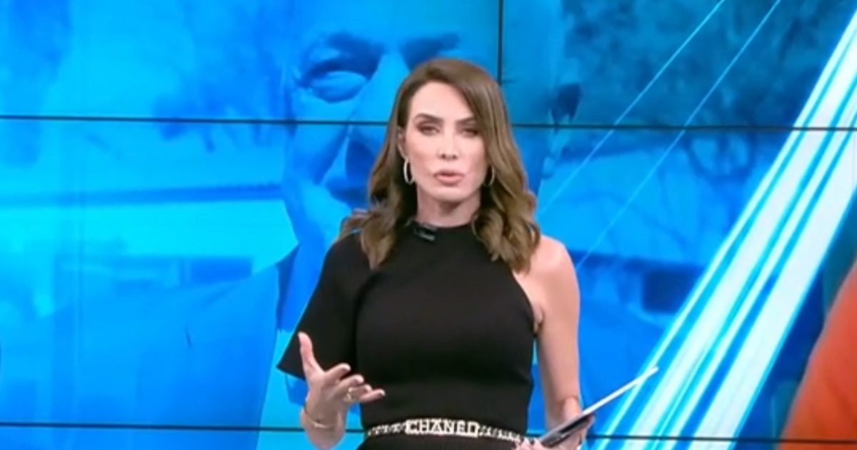 Ο Αχιλλέας Μπέος στην Τατιάνα Στεφανίδου και στο T-live
