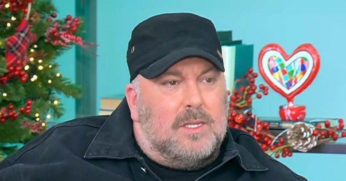 Γιώργος Αλκαίος: Η προσωπική ζωή στη Μήλο και η απάντηση στον πατέρα ...