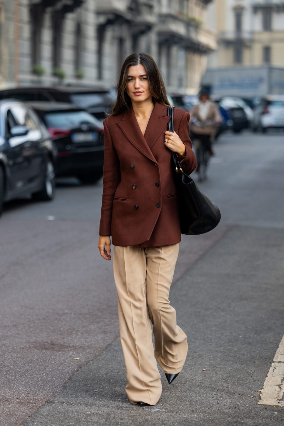 Weekly style: Σου ετοιμάσαμε 7 look με παντελόνι για την εβδομάδα που μόλις ξεκίνησε