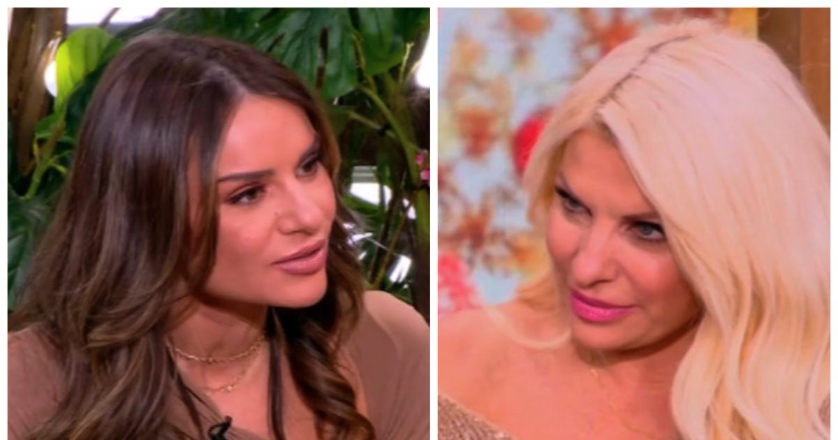 Ελένη Μενεγάκη σε Ελένη Τσολάκη: «Δεν το είπα ούτε στον κολλητό μου ...