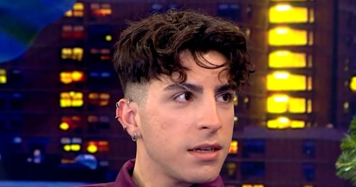 Zaf στον Γρηγόρη Αρναούτογλου: «Ο πατέρας μου πέθανε λίγο πριν γεννηθώ ...