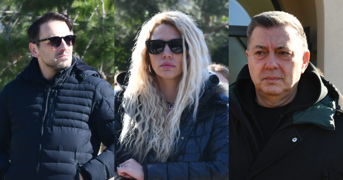 Κηδεία Χάρη Κωστόπουλου: Σε κλίμα οδύνης το τελευταίο «αντίο» στον ...