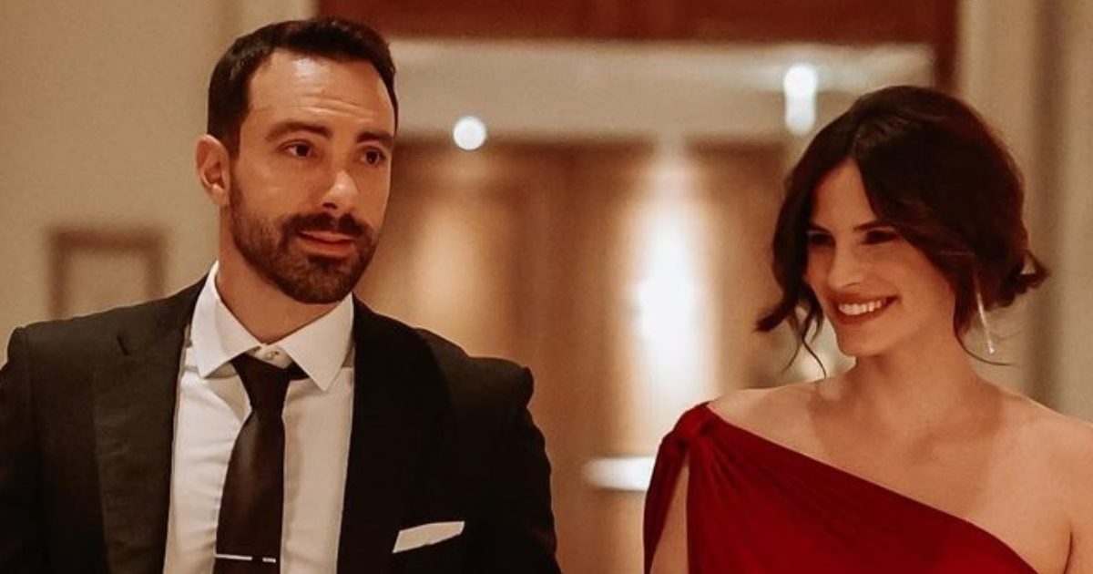 Χριστίνα Μπόμπα - Σάκης Τανιμανίδης: Καλωσόρισαν το 2024 με τις δίδυμες ...