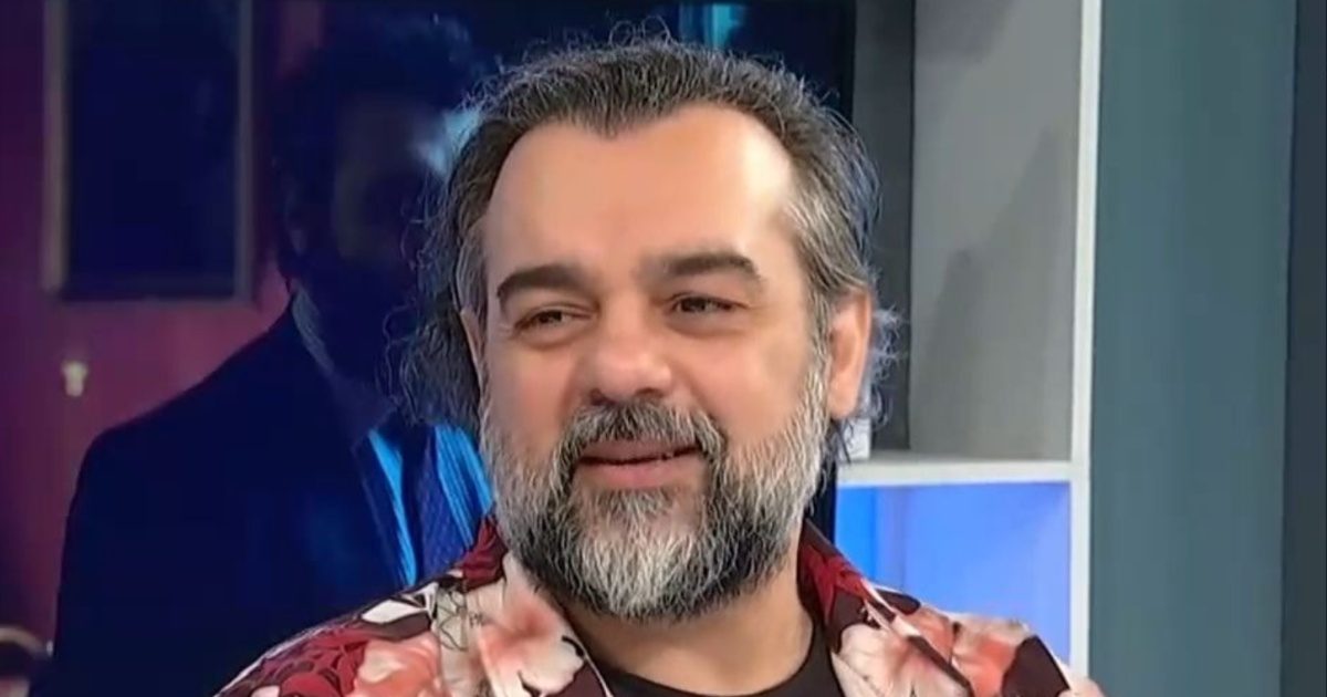 Αργύρης Ξάφης: Το απίστευτο περιστατικό σε παράσταση με την Καρυοφυλλιά ...