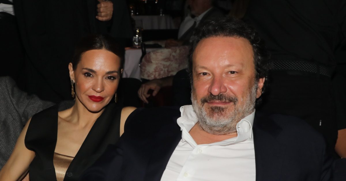 Νικολέττα Καρρά - Διονύσης Παναγιωτάκης: Σπάνια βραδινή έξοδος για το ...