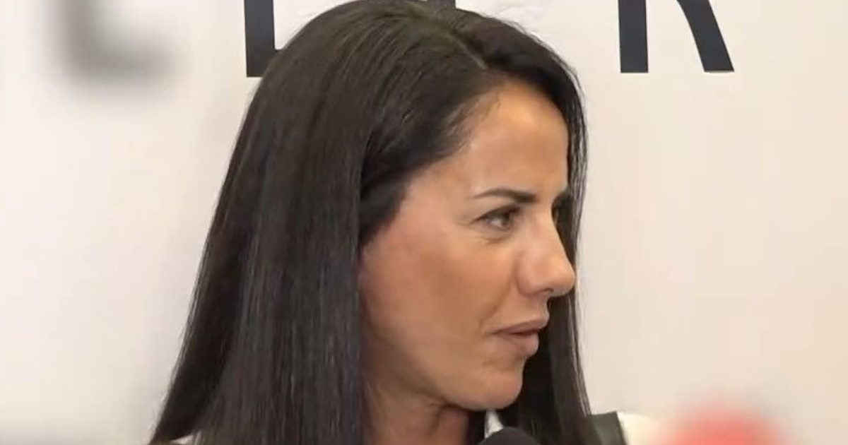 Εύη Αδάμ: Ο λόγος που δεν έχει social media - «Αυτό πρέπει να μου ...