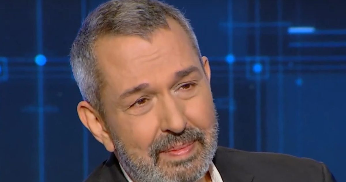 Χρήστος Χατζηπαναγιώτης: Τα δάκρυά του μετά την έκπληξη της Δανάης ...