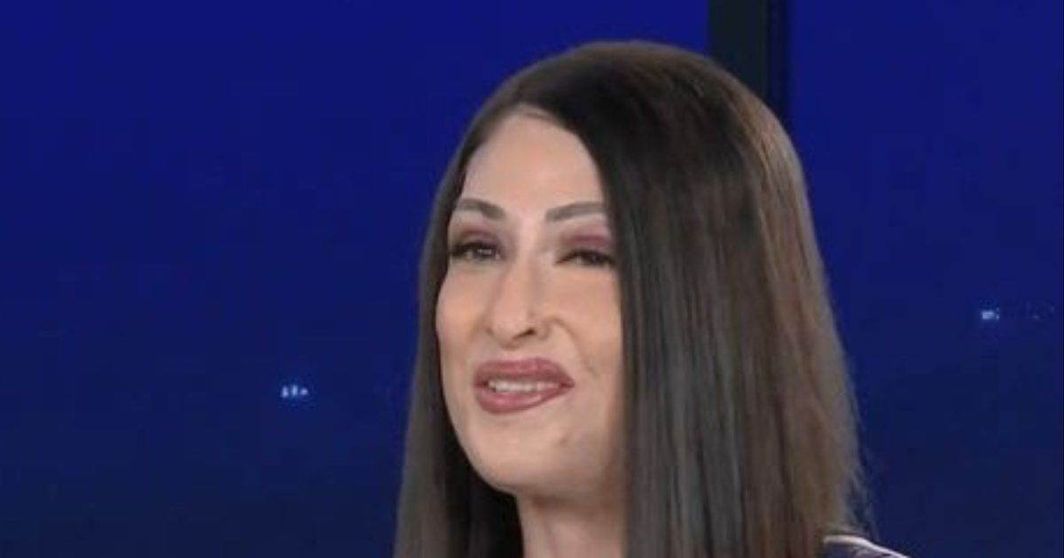 Ιωάννα Παλιοσπύρου: «Η γυναίκα που μου πέταξε το βιτριόλι, μού λερώνει ...