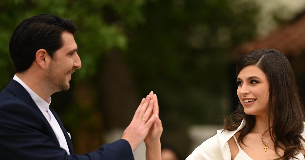 Σασμός: Γιώργος και Θοδώρα περνάνε την πρώτη νύχτα του γάμου τους με ...