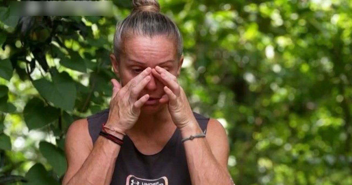 Survivor: Ξέσπασε σε κλάματα η Δώρα Νικολή - «Για μια μάνα, που αφήνει ...