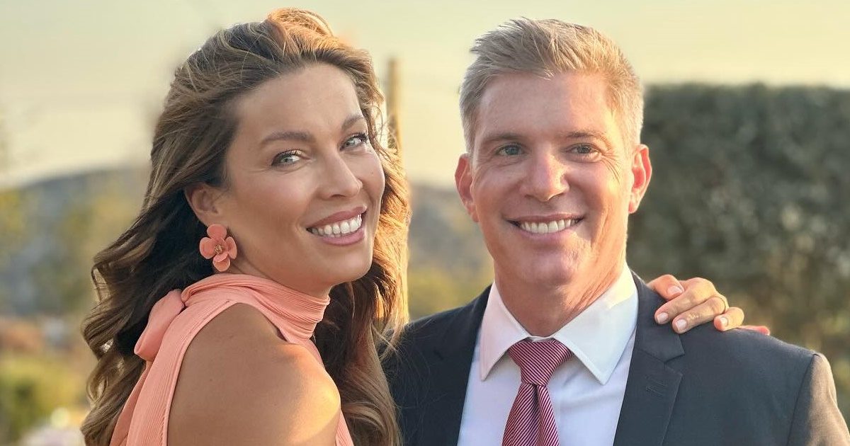 Μαριέττα Χρουσαλά - Λέων Πατίτσας: Αγκαλιά στη λίμνη Ματζόρε ...