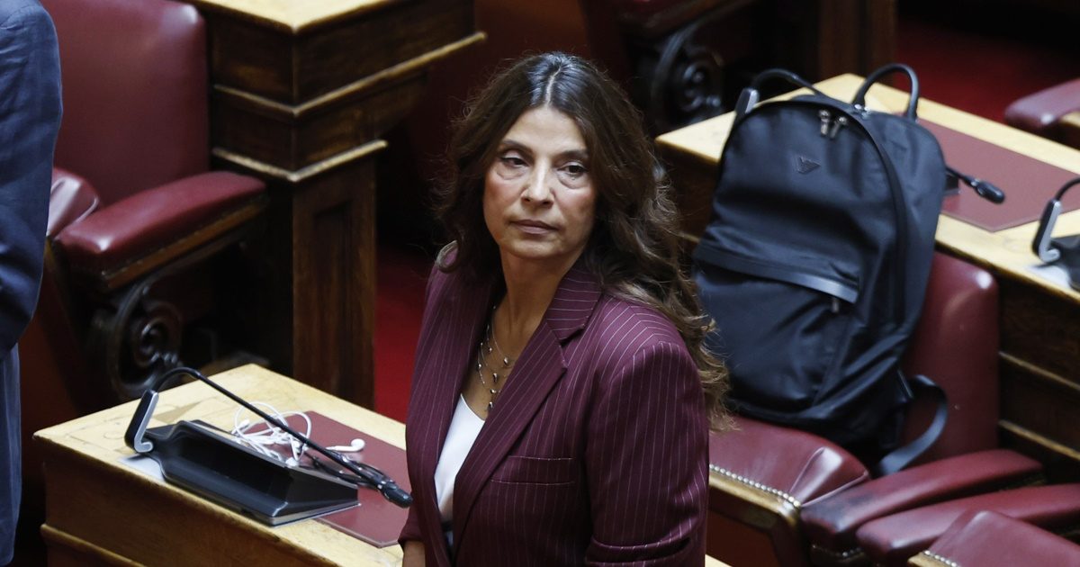 Πόπη Τσαπανίδου: «Δεν μου λείπει η τηλεόραση, έκλεισα τον κύκλο της ...