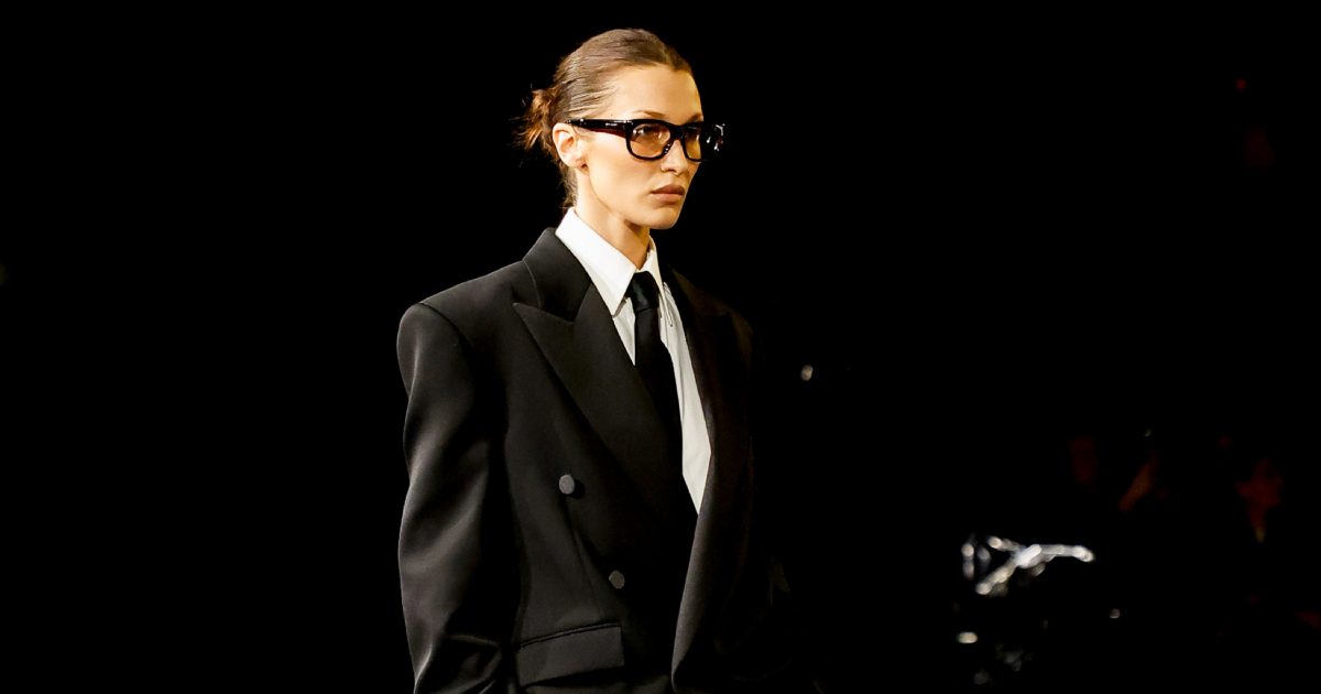 Bella Hadid: Δυναμικό comeback στο catwalk μετά από 2 χρόνια απουσίας ...