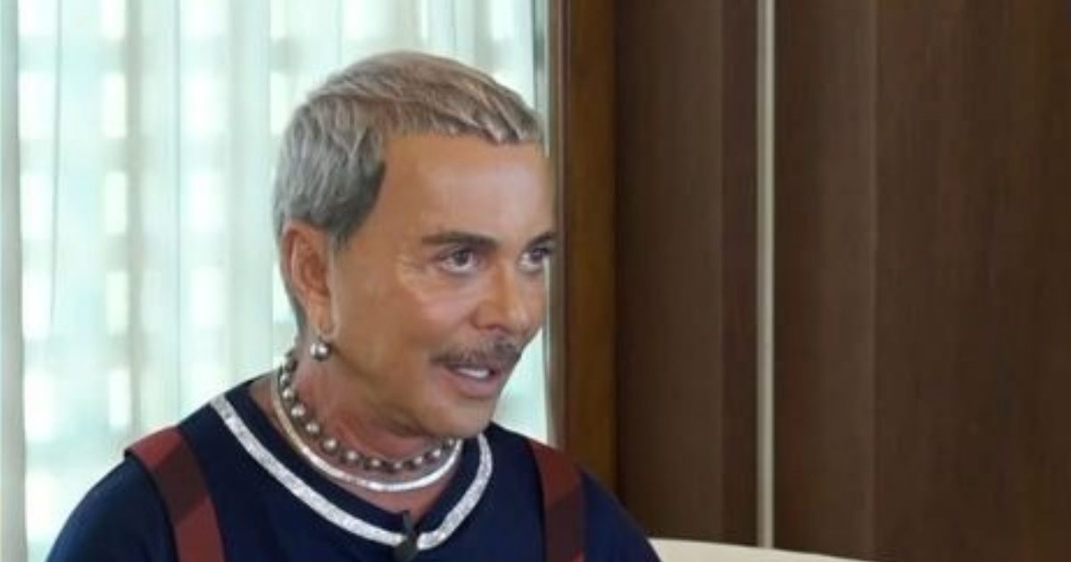 Λάκης Γαβαλάς: Η αποκάλυψη για την προσωπική ζωή του - «Έχω σύντροφο ...