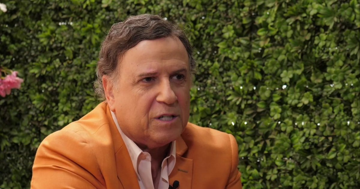 Χάρης Ρώμας: «Μια ζητιάνα που είδα στον δρόμο έγινε η αφορμή για να το ...