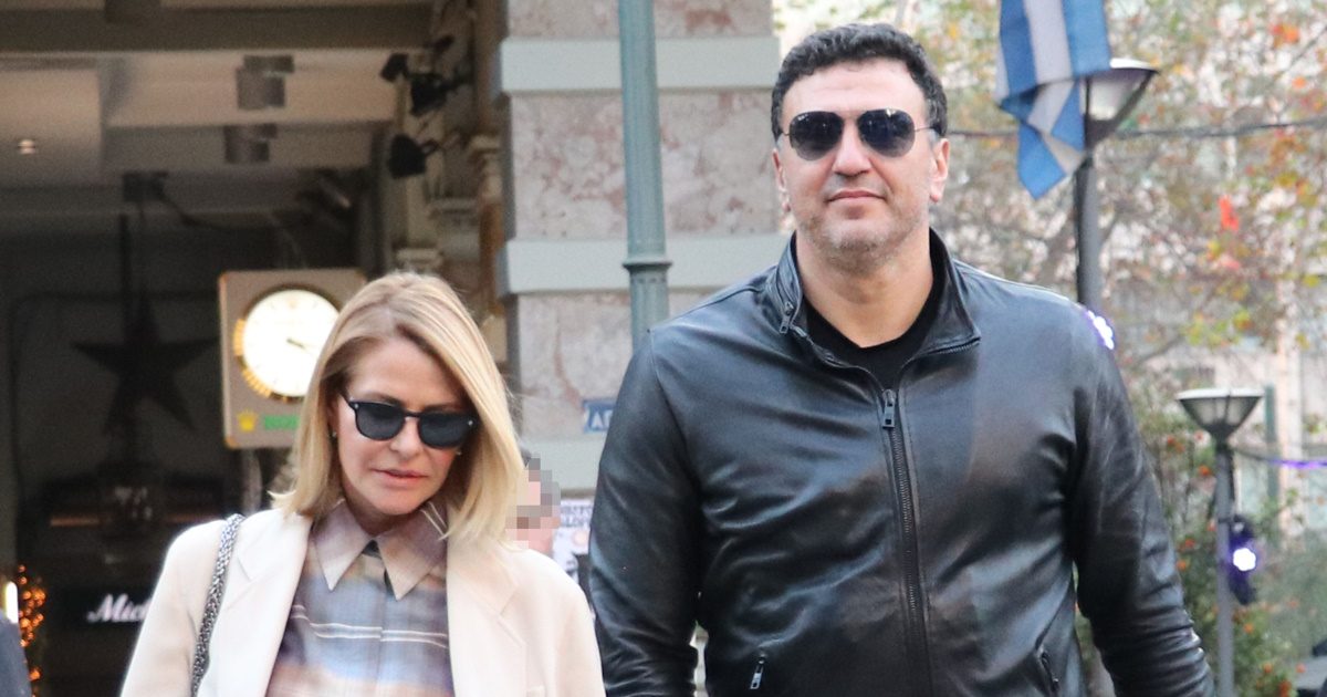 Βασίλης Κικίλιας: Στο γήπεδο με τον γιο του, Παναγιώτη - Αντώνιο σε ...