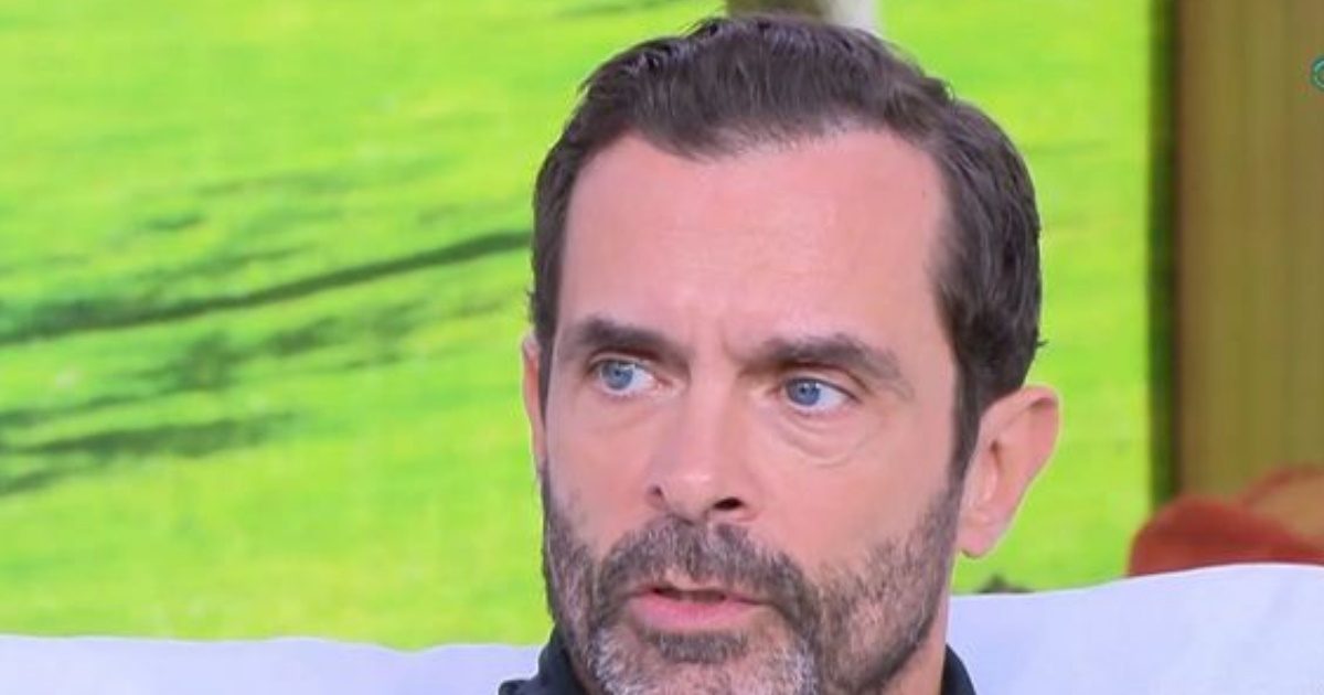 Κωνσταντίνος Μαρκουλάκης: Άφωνος με την έκπληξη της μητέρας του on air ...