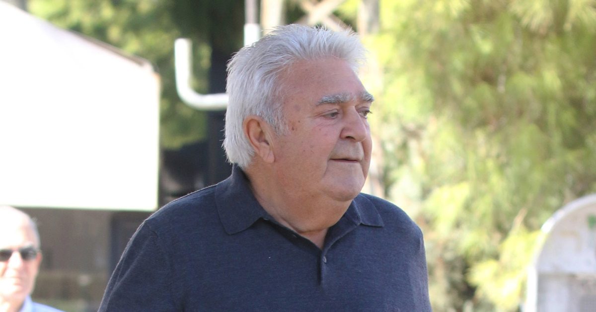 Πασχάλης Τερζής: Η σπάνια εμφάνιση του τραγουδιστή - Η φωτογραφία μέσα ...