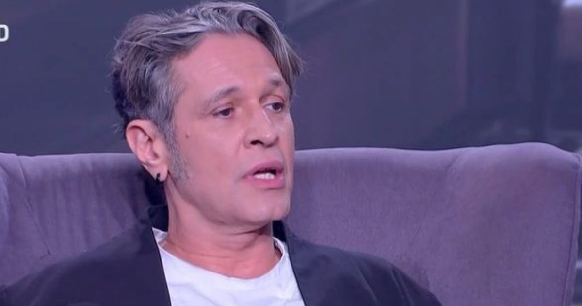 Αιμίλιος Χειλάκης: «Η είδηση έχει αποκτήσει μια χυδαιότητα την οποία ...