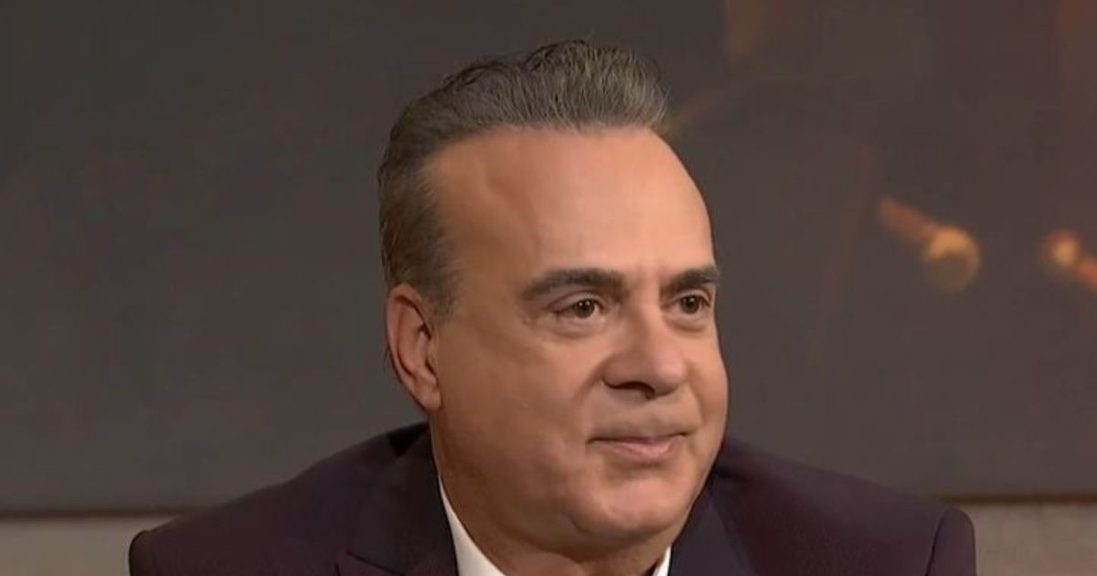 Φώτης Σεργουλόπουλος: Η on air συγκίνηση με τα σκίτσα του γιου του - Βίντεο