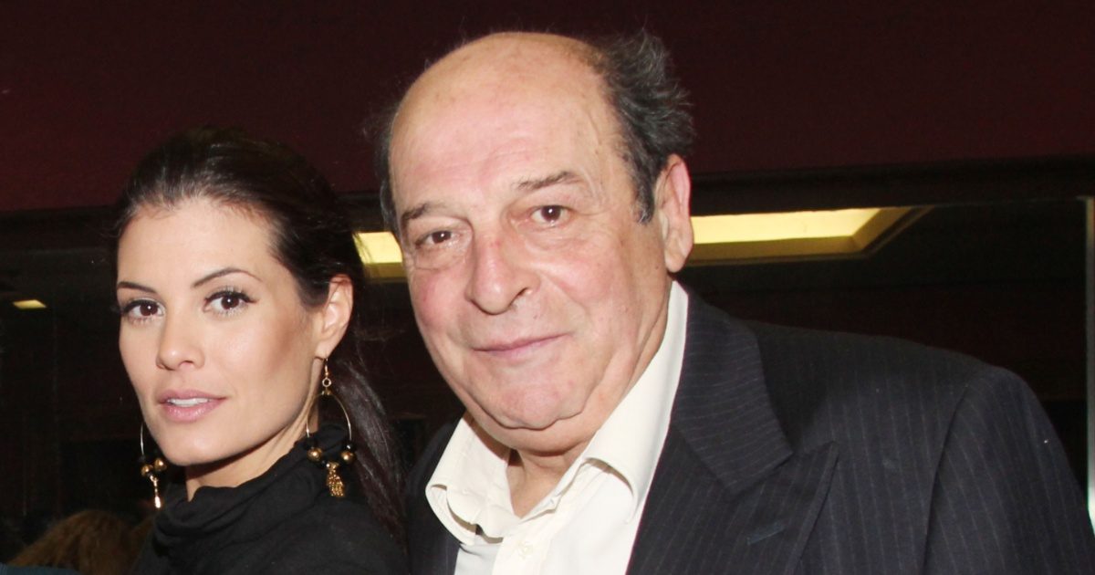 Μανούσος Μανουσάκης: «Ραγίζει» καρδιές η Μαρία Κορινθίου για τον θάνατό ...