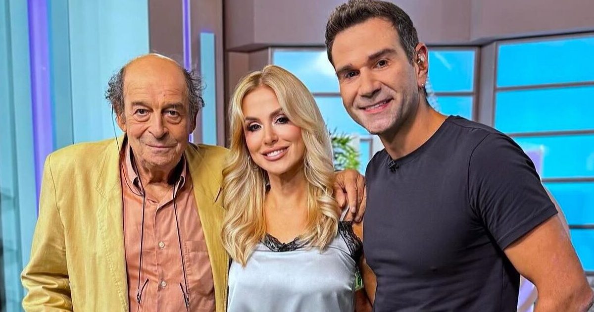 «Παγωμένη» η Ζωή Κρονάκη για τον Μανούσο Μανουσάκη: «Πριν απο είκοσι ...