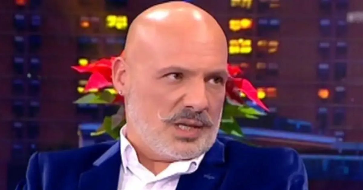 Νίκος Μουτσινάς στον Αρναούτογλου: «Κάνω τηλεόραση για τους ανθρώπους ...