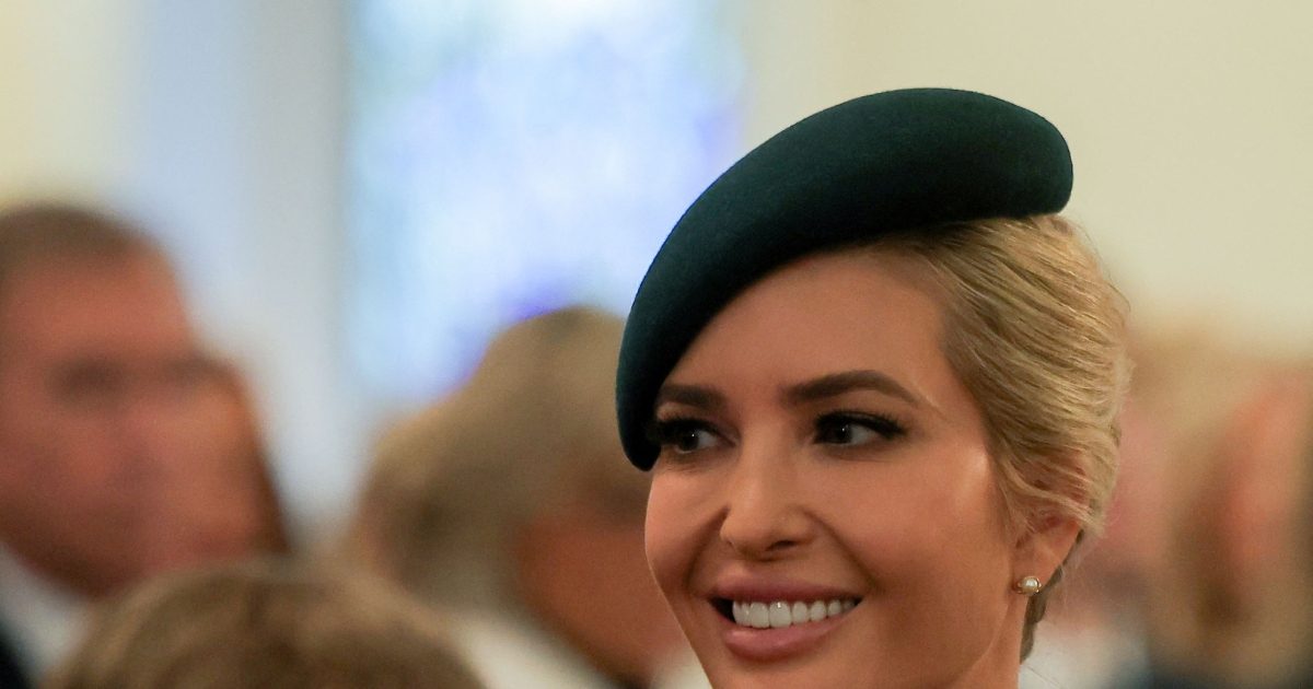 Ορκωμοσία Τραμπ: Η Ivanka Trump εμφανίστηκε με πριγκηπικό low bun και ...